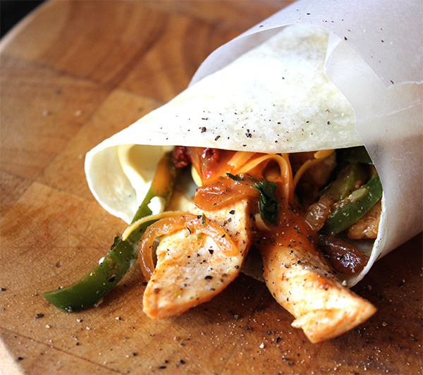 Wrap with Chicken & Sundried Tomatoes - aninas recipes