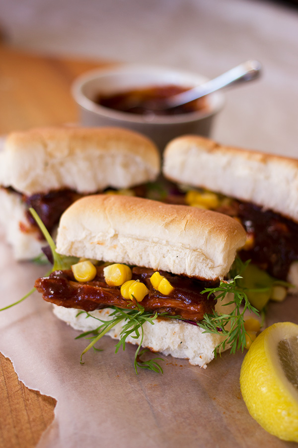 Barbecue Pork Sliders - aninas recipes
