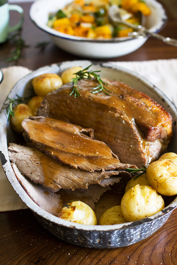 Beef Pot Roast with Rosemary and Pepper - aninas recipes