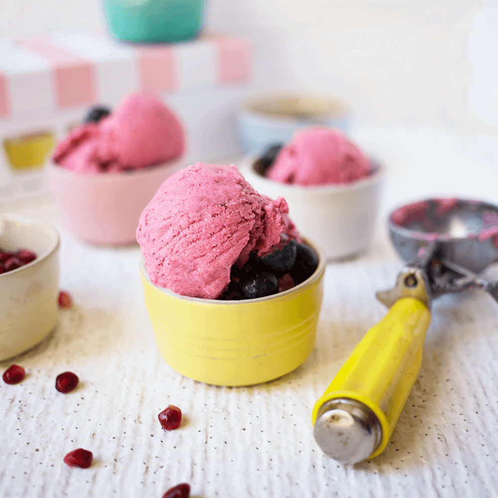 Vegan Coconut and Berry Nice Cream - aninas recipes
