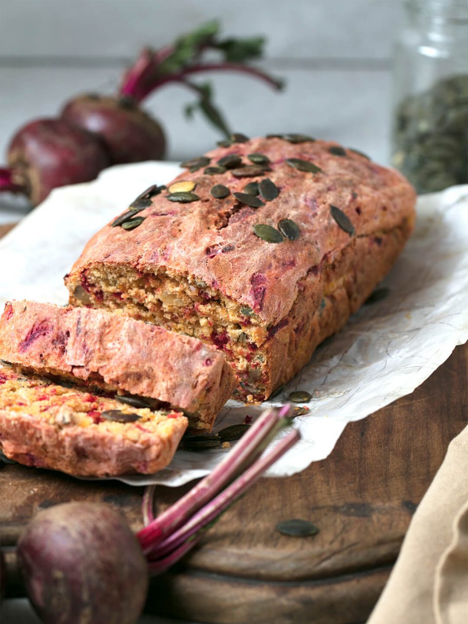 Vegan Beetroot, Pumpkin and Walnut Bread - aninas recipes